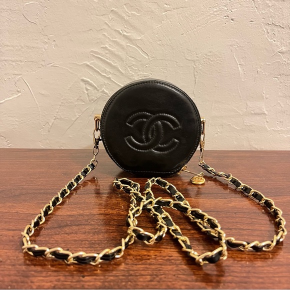 CHANEL | Bags | Chanel Authentic Lambskin Round Vanity Added Chain ...